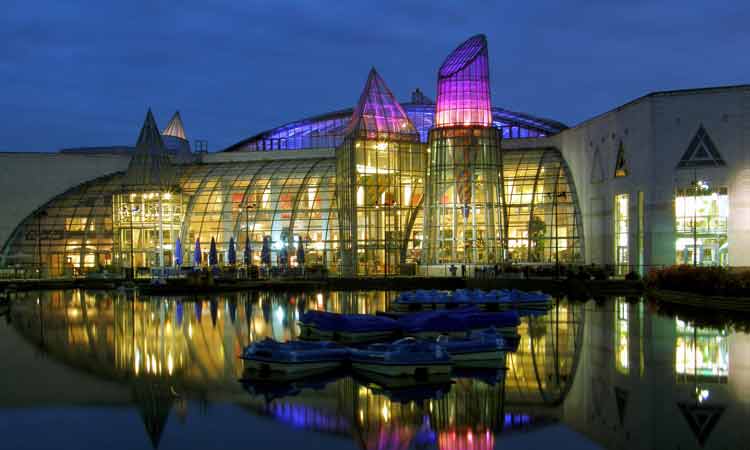 4 Seasonal Spring Outfits Chosen At Bluewater Shopping Centre
